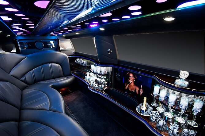 Chowstaw Casino Private Luxury Limousine from Dallas - The Price & Its Value