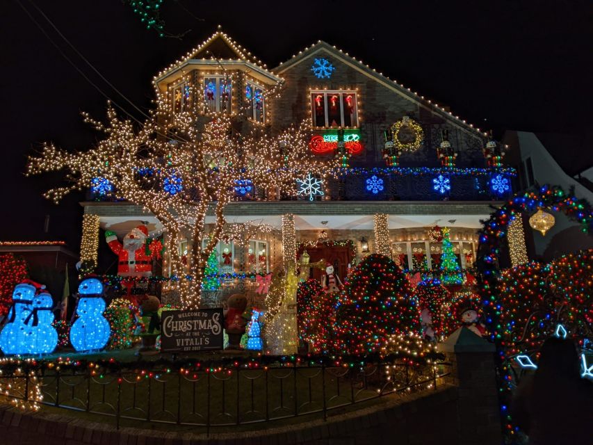 Christmas Light Night tour - Who Will Love This Experience?