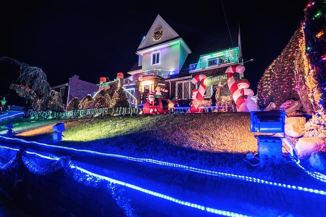 Christmas Lights Tour - The Transportation: Comfort Matters