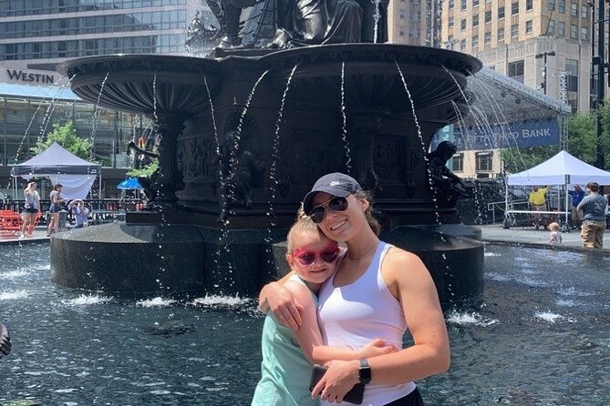 Cincinnati City Scavenger Hunt Excursion by Wacky Walks - Key Points