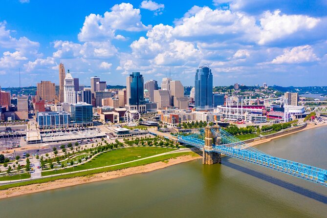 Cincinnati Walking Tour with River Cruise - Key Points