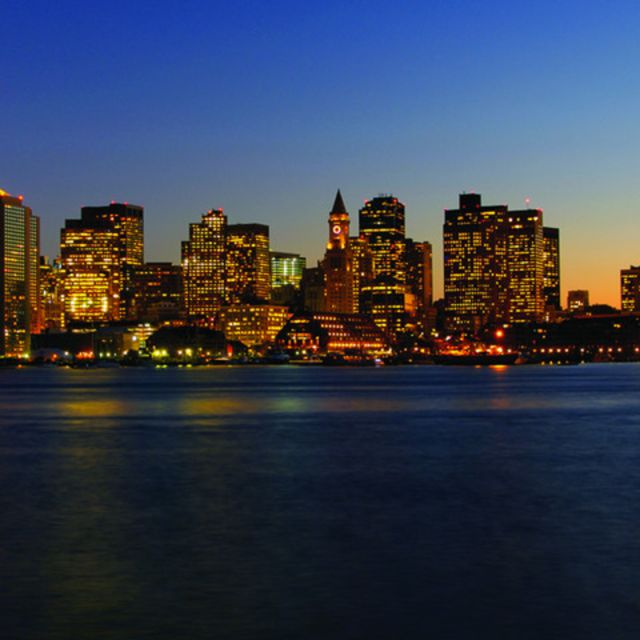 City Cruises Boston: Boston Harbor Lunch or Dinner Cruise - Boston Harbor Lunch or Dinner Cruise: A Nautical Feast with Views
