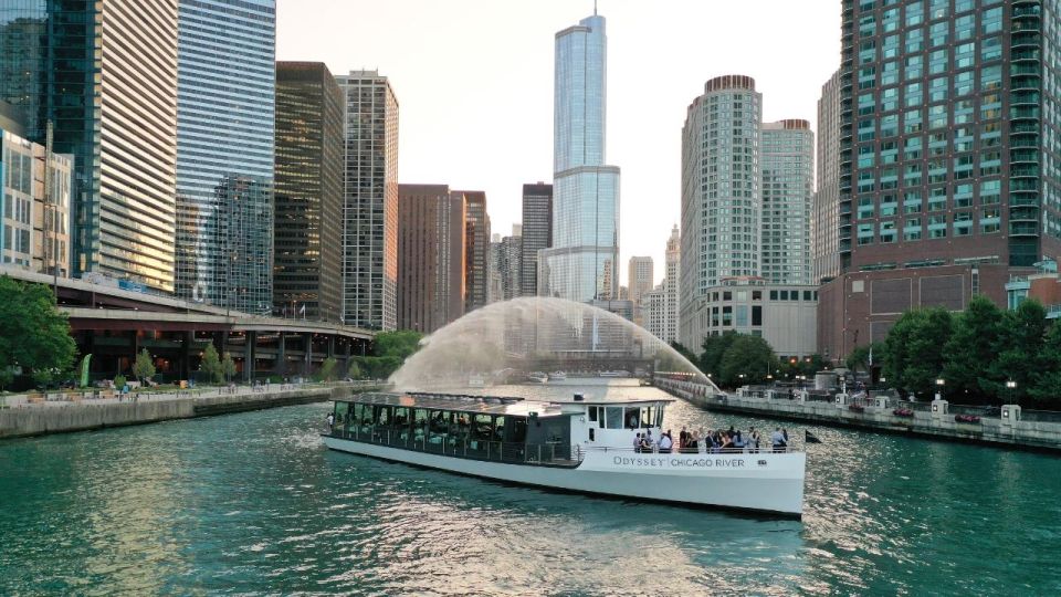 City Cruises Chicago: Brunch, Lunch, or Dinner River Cruise - Chicago Riverside Dining: A Deep Dive into City Cruises’ River Experience