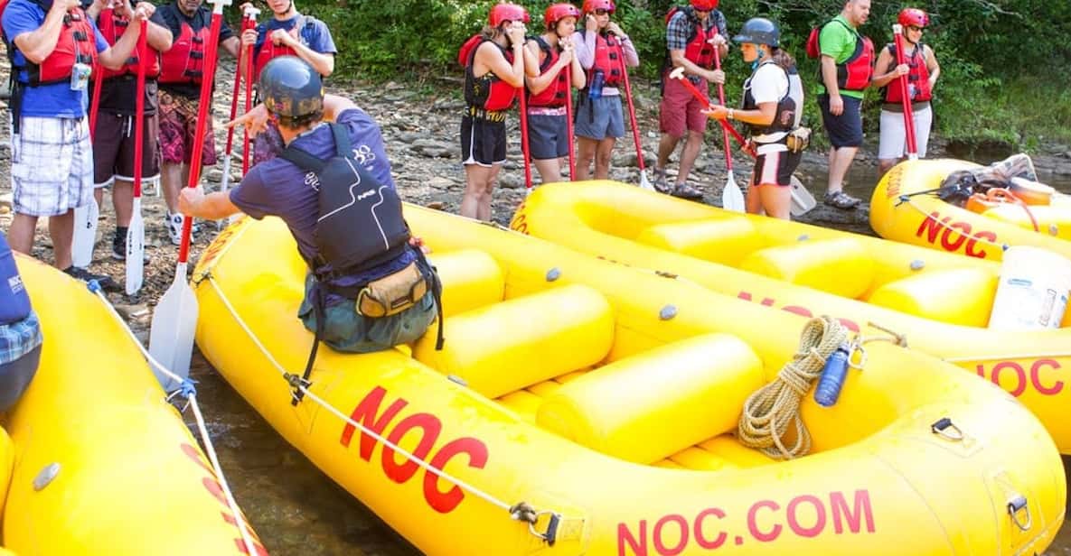 Clayton: Chattooga River Rafting on Class III Rapids - The Experience and the Guides