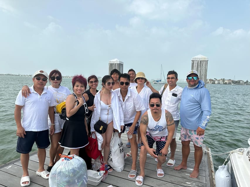Clearwater: 4 Hour Private Pontoon Boat Rental with Captain - Island Hopping and Scenic Cruising