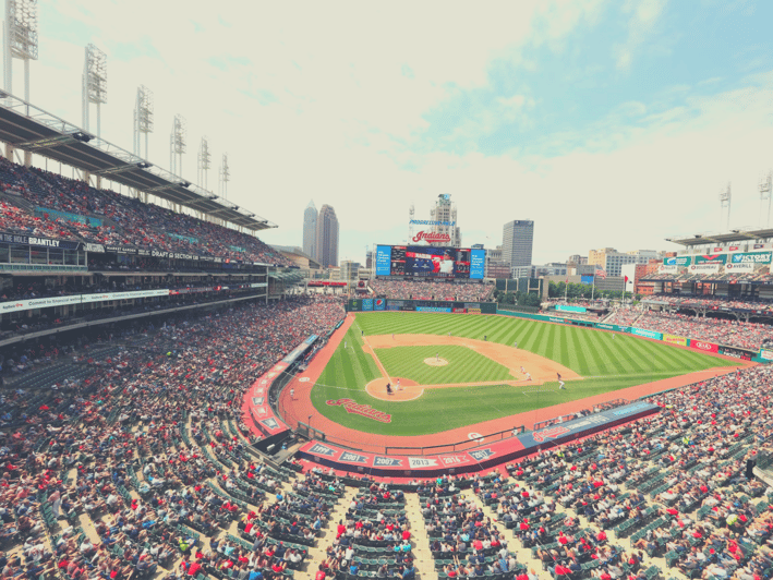 Cleveland Guardians Baseball Game at Progressive Field - An In-Depth Look at the Experience