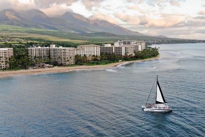 Coast of Ka'anapali Beach Sunset Dinner Sail - Key Points