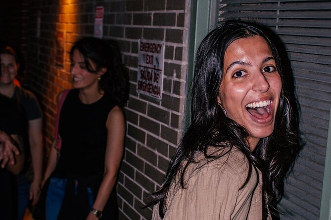 Cocktail Caravan: FishTown Walking Bar Tour - Key Points