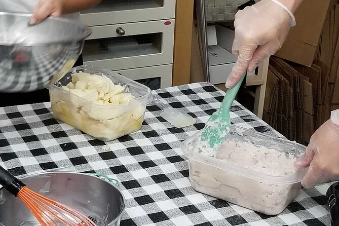 Cold Process Soap Making Class - An In-Depth Look at the Cold Process Soap Making Class
