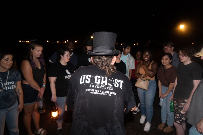 Colonial Ghosts Haunted Williamsburg Night Tour w/ Add-on Options - FAQs