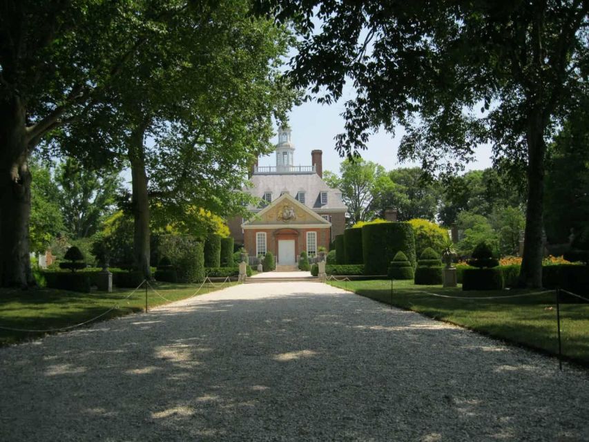 Colonial Williamsburg Wander: A Journey Through Time - Exploring the Colonial Williamsburg Wander