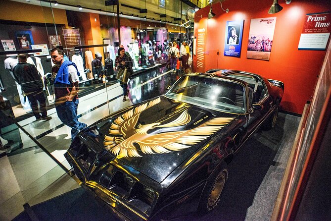 Country Music Hall of Fame and Museum Admission in Nashville - Who Would Enjoy This Tour?