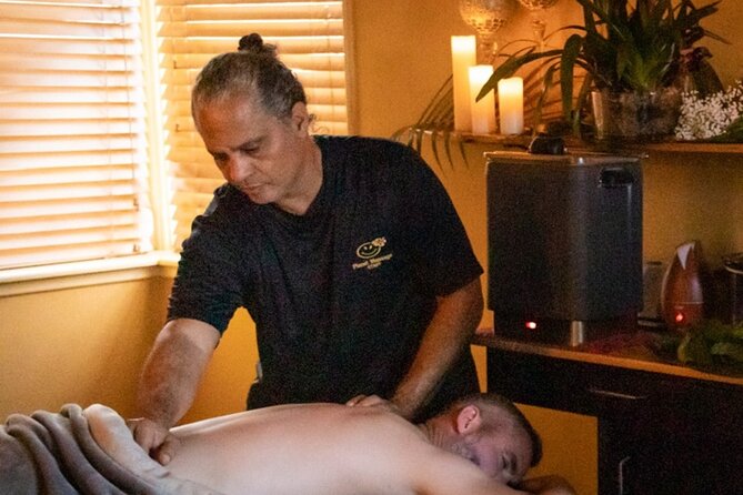 Couples Outdoor Bamboo Garden Massage or Ultimate Candlelight Signature Massage - Who Should Book This?