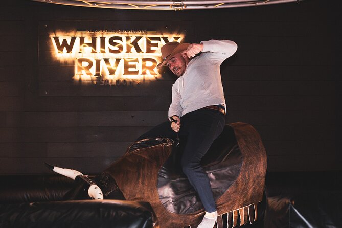 Cowboy Pub Crawl - CowboyHats, LineDancing, Trivia, Drinks, Bulls - Is This Tour Worth It?