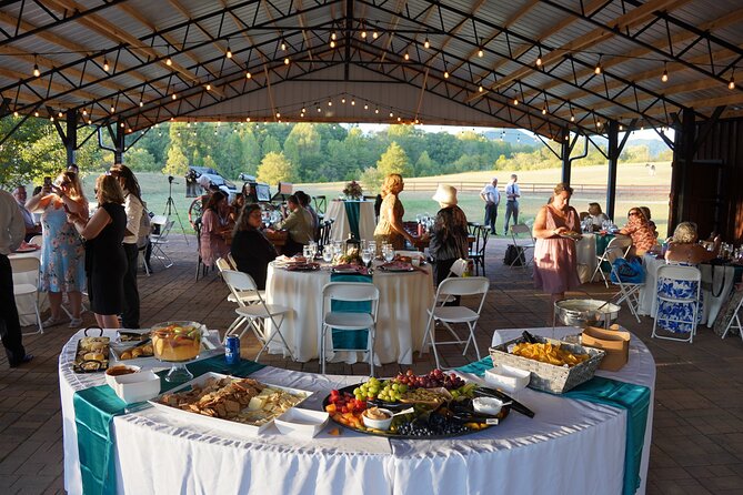 Cozy Farm Experience with Wagon Wheels and Acoustic Meal - Why This Experience Is Worth Considering