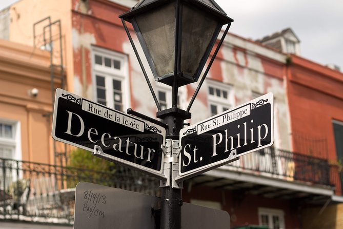 Crescent City Chronicles: The Heart of New Orleans - Analyzing the Tour Experience in Detail