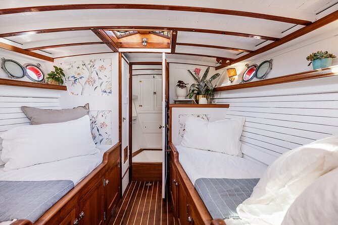 Cruise San Francisco Bay on a Century Old Sausalito Yacht - Why This Cruise Is a Great Choice