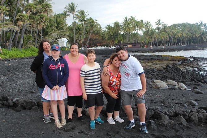 Custom Volcanoes National Park Tour with extra stops - FAQs