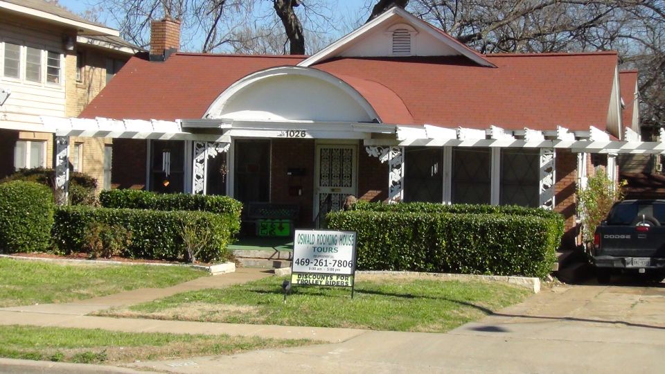 Dallas: 2-Hour JFK Assassination Tour without Museum - Key Points