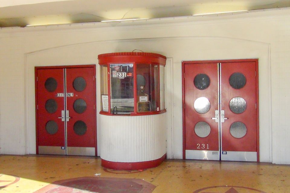 Dallas: JFK Assassination and Sixth Floor Museum Tour - Who Is This Tour Best For?