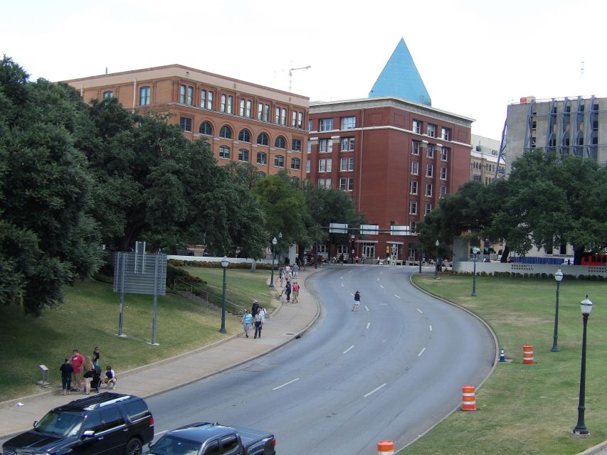 Dallas: JFK Assassination Highlights Walking Tour - Authenticity and Depth of Experience
