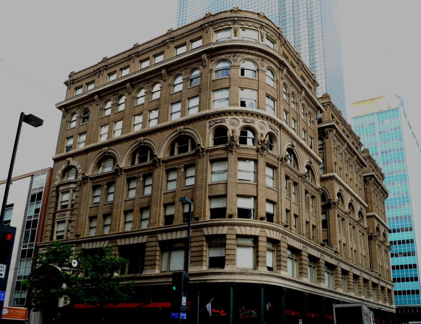 Dallas Spirits & Spirits Haunted Pub Crawl - A Deep Dive into the Haunted Dallas Experience