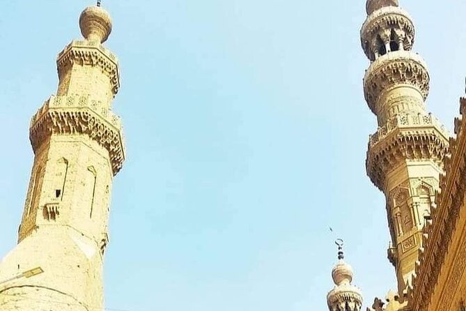 Day Tour of Famous Mosques in Cairo - Exploring Cairo’s Famous Mosques: An In-Depth Review of the Day Tour