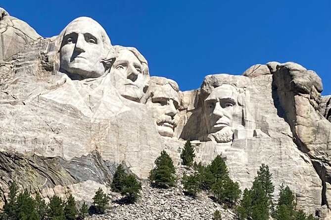 Day trip of the Black Hills: Mount Rushmore to Custer State Park! - Mount Rushmore: The Iconic Monument