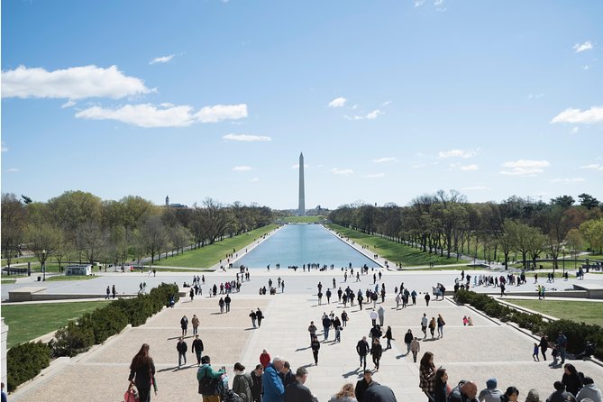 DC Daylight Tour Private Luxury Tour of Washington DC - An Introduction to the DC Daylight Private Luxury Tour