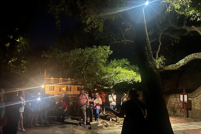 Dead Of Night Ghost Tour in Williamsburg / PARANORMAL EQUIPMENT - The Group Size and Price Point
