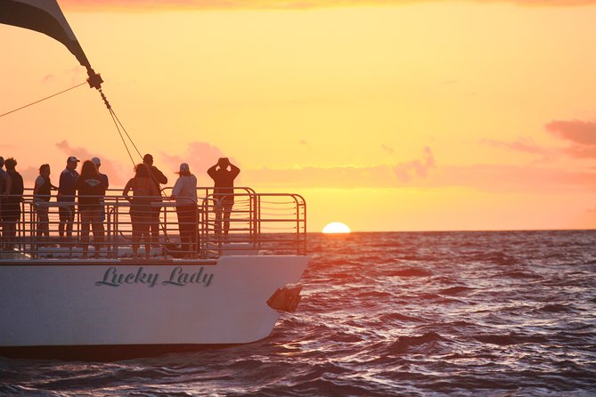 Deluxe Na Pali Sunset Tour on the Lucky Lady - Who Is This Tour Best For?
