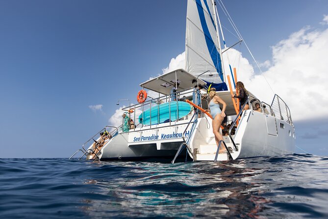Deluxe Sail & Snorkel to the Captain Cook Monument - Food and Beverages That Hit the Spot