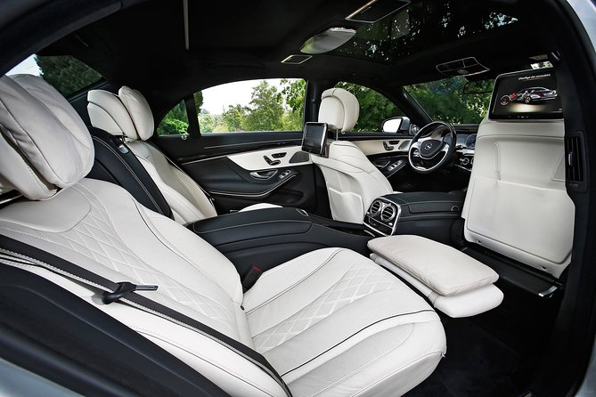 Departure Private Transfer: Chicago to O'Hare Airport ORD in Luxury Car - The Fleet and Comfort Level