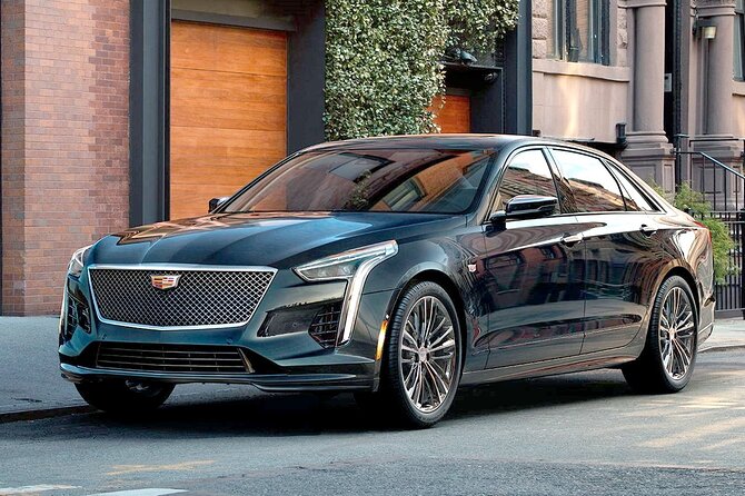Departure Private Transfer: Denver to Denver Airport DEN in Business Car - What to Expect from the Denver Airport Transfer Service