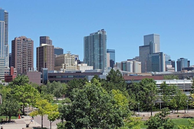 Departure Private Transfer: Denver to Denver Airport DEN in Luxury SUV - Value and Pricing Analysis