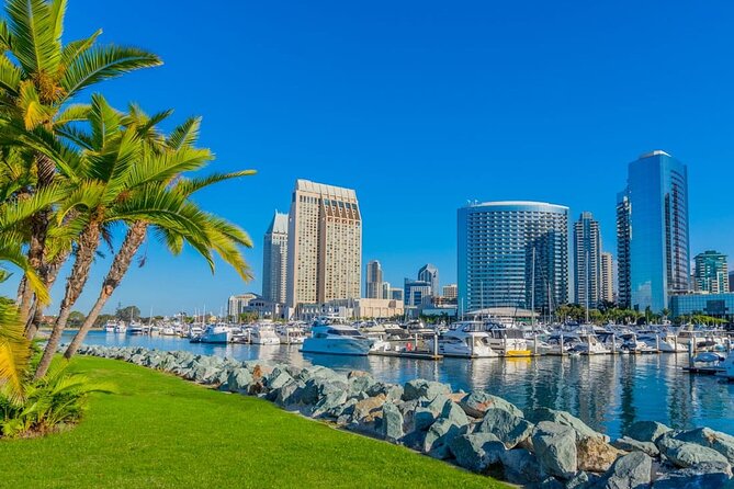 Departure Private Transfer: San Diego to San Diego Airport SAN in Business Car - FAQ