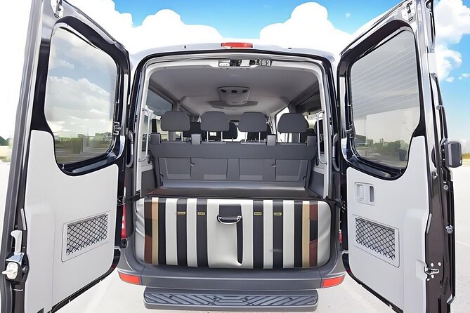 Departure - Private Transfer Waikiki Hotel to Airport - Seamless Pickup and Drop-Off Experience