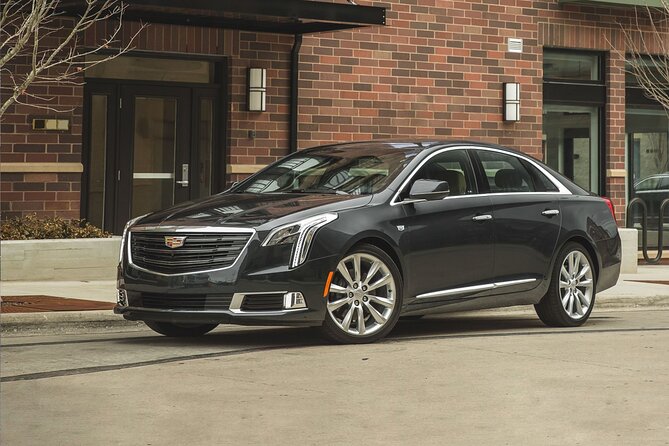 Departure Transfer St. Louis to St. Louis Airport by Car or SUV - Key Points