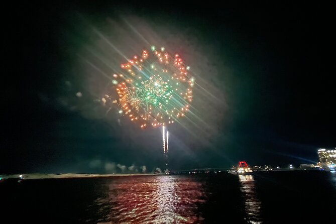 Destin Fireworks Cruise - Key Points