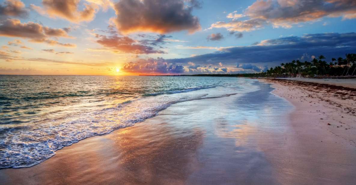 Destin-Fort Walton Beach: Private Cruise with Fireworks - Key Points