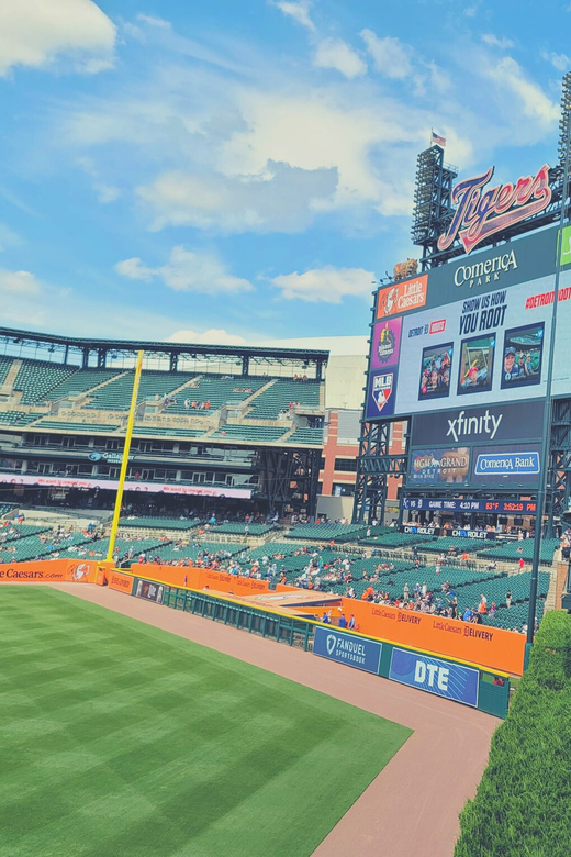 Detroit: Detroit Tigers Baseball Game at Comerica Park - Discovering Comerica Park: What You Can Expect