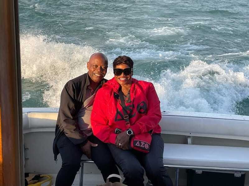 Detroit: Lake St. Clair Boat Cruise with Choice of Vessel - Authentic Review Highlights