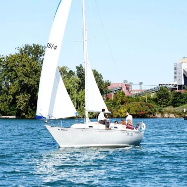 Detroit: Sailing Tour on the Detroit River - The Sum Up