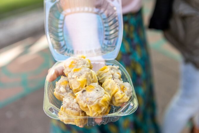 Devour New York Lower East Side Guided Food Tour - Authenticity and Guides
