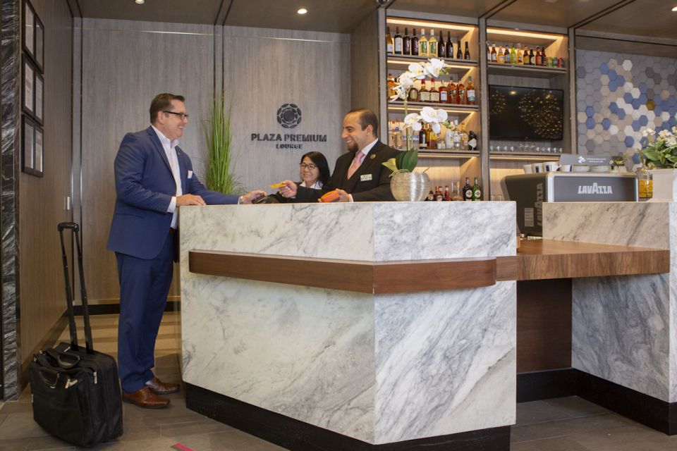 DFW Dallas Fort Worth Airport: Virgin Atlantic Lounge Entry - Who Should Consider This Lounge?