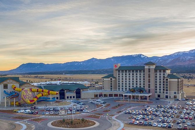 Dinner Detective True Crime Murder Mystery - Colorado Springs, CO - An In-Depth Look at the Murder Mystery Dinner in Colorado Springs