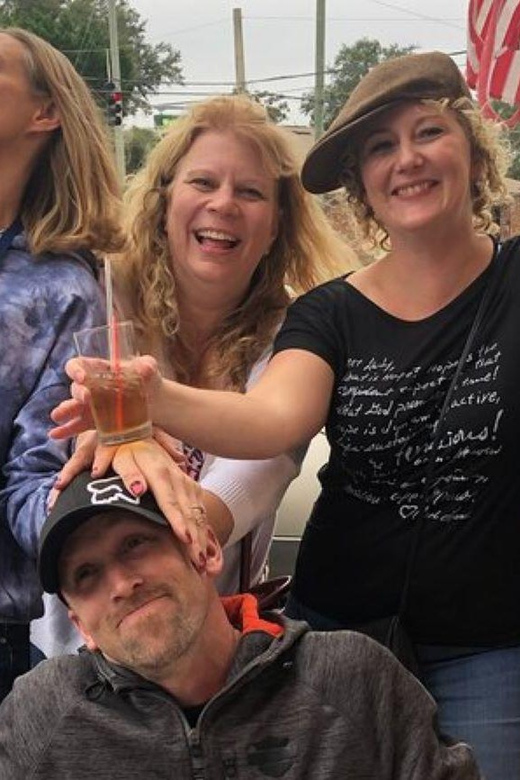 Dive Bar Bus Crawl - Key Points