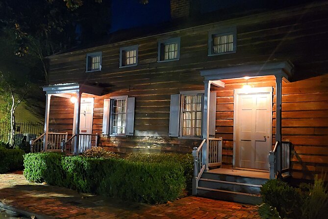 Doctor Buzzard's Goodtime Ghost Tour - An Authentic and Entertaining Ghost Tour in Savannah