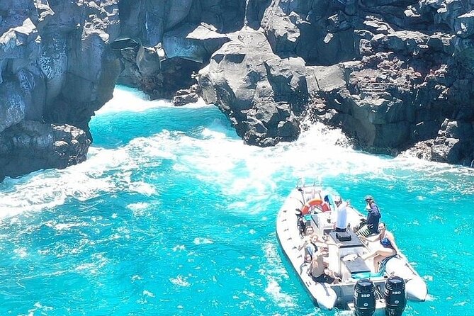 Dolphin, Sea Cave & Captain Cook Snorkel Combo in Kealakekua Bay - The Second Stop: Keauhou – Extended Exploration