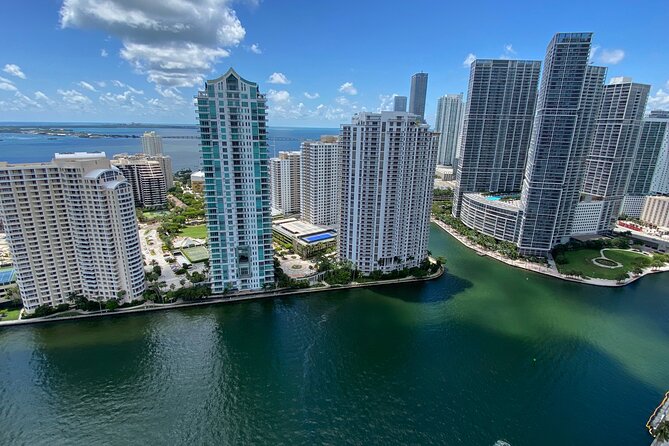 Double Decker City tour & 75 Min Miami Cruise Millionaire homes - Authentic traveler insights